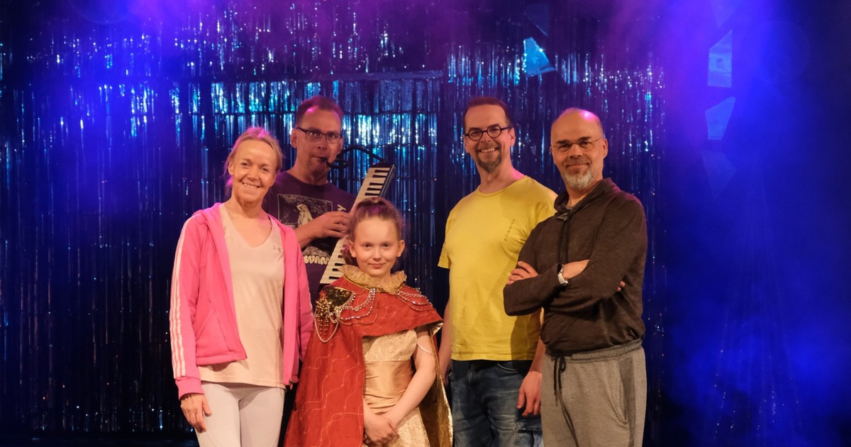 Ainon unelmapäivä teatterin maailmassa | OP Media