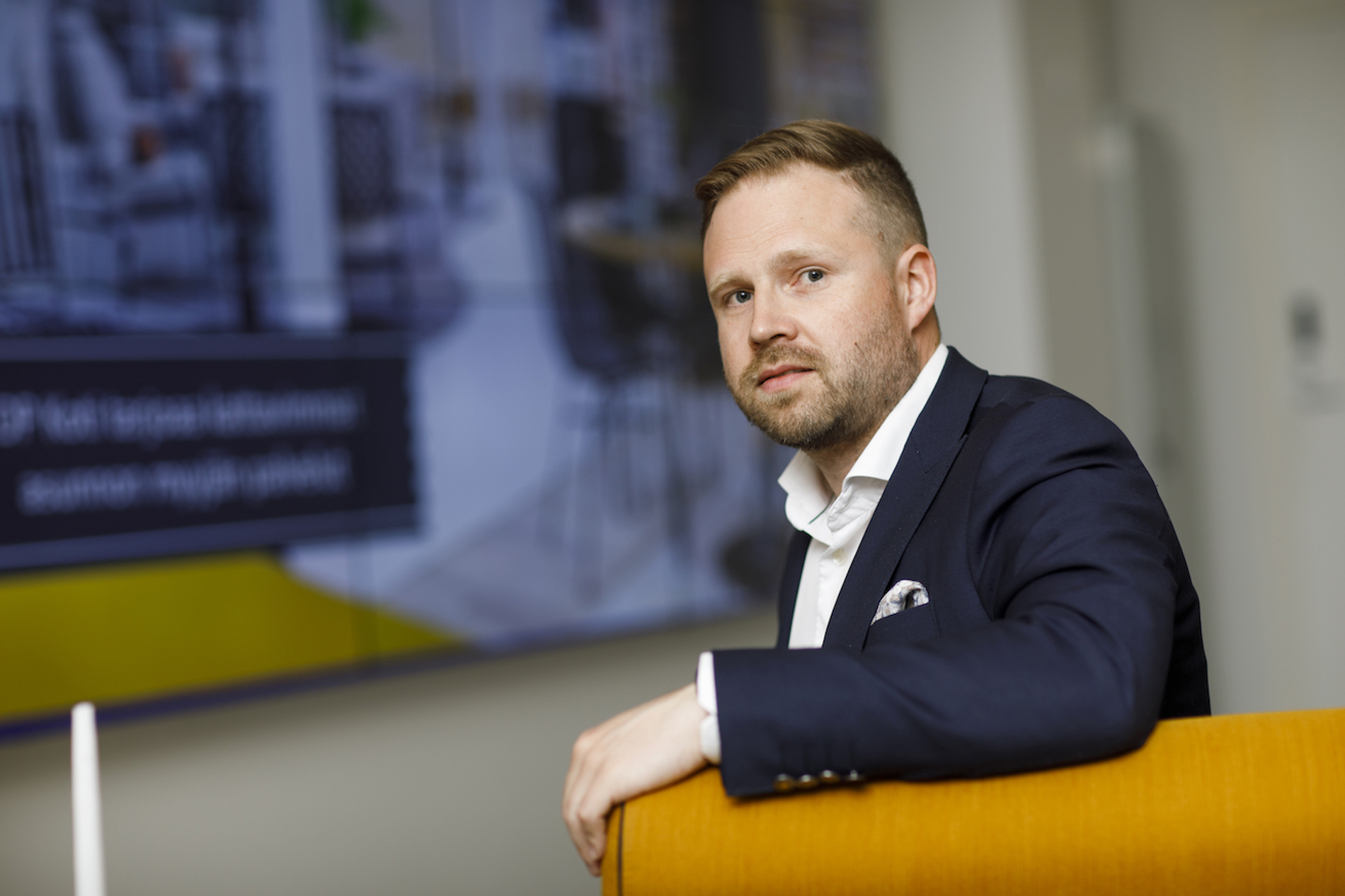 Asiantuntija: ”Yrittäjän lisäksi yrityksen kassa kannattaa laittaa ...