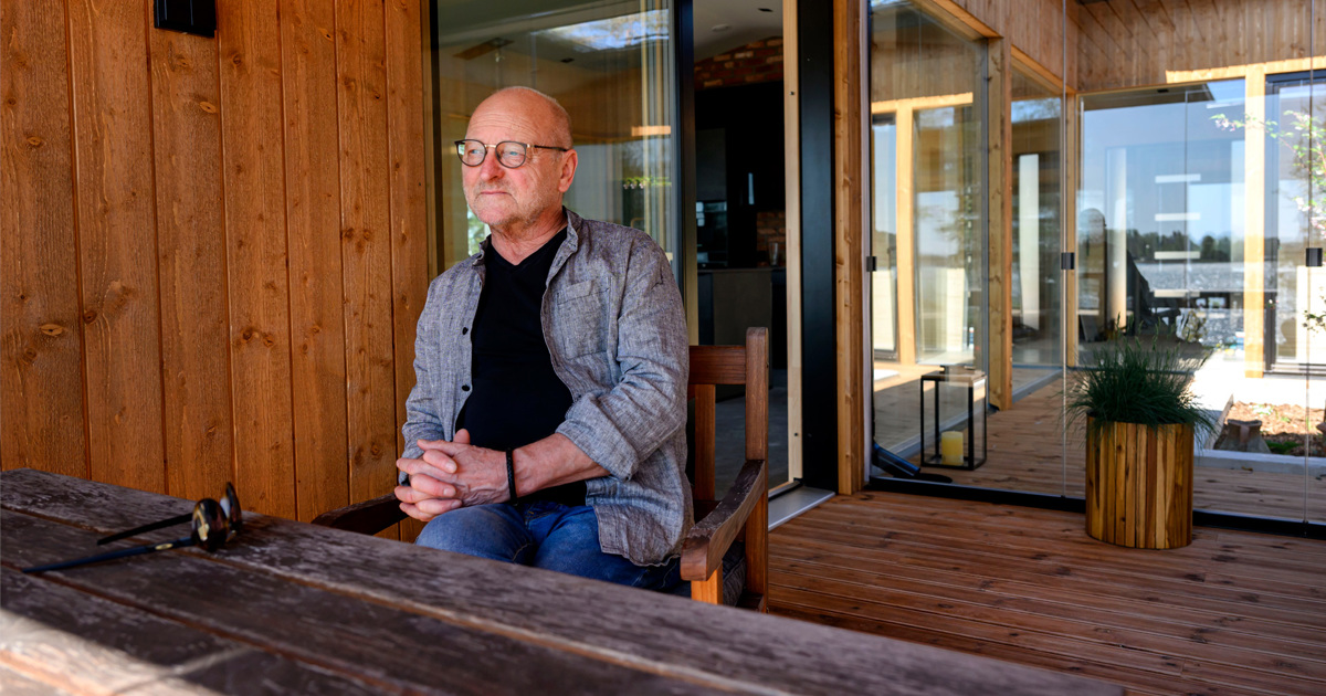 Tommy Hellsten rakensi seesteisyyttä huokuvan atriumtalon Loviisan ...